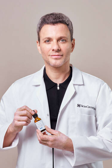 Medical Professionals | Backed by Science | SkinCeuticals UK